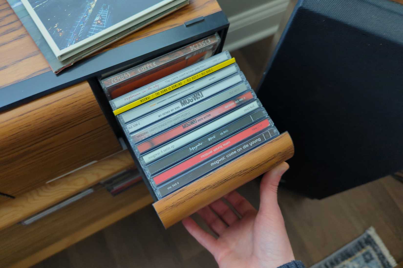 Records or CDs: Which Physical Media Is Best for You?