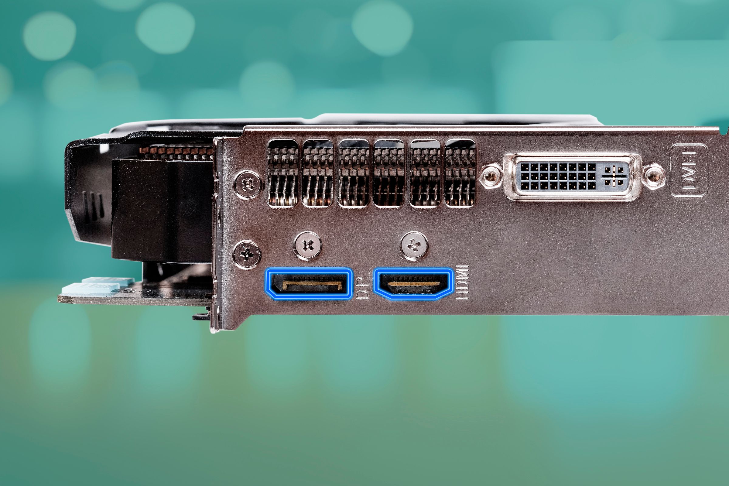 Here's Everything You Can Do With the Ports on Your Monitor