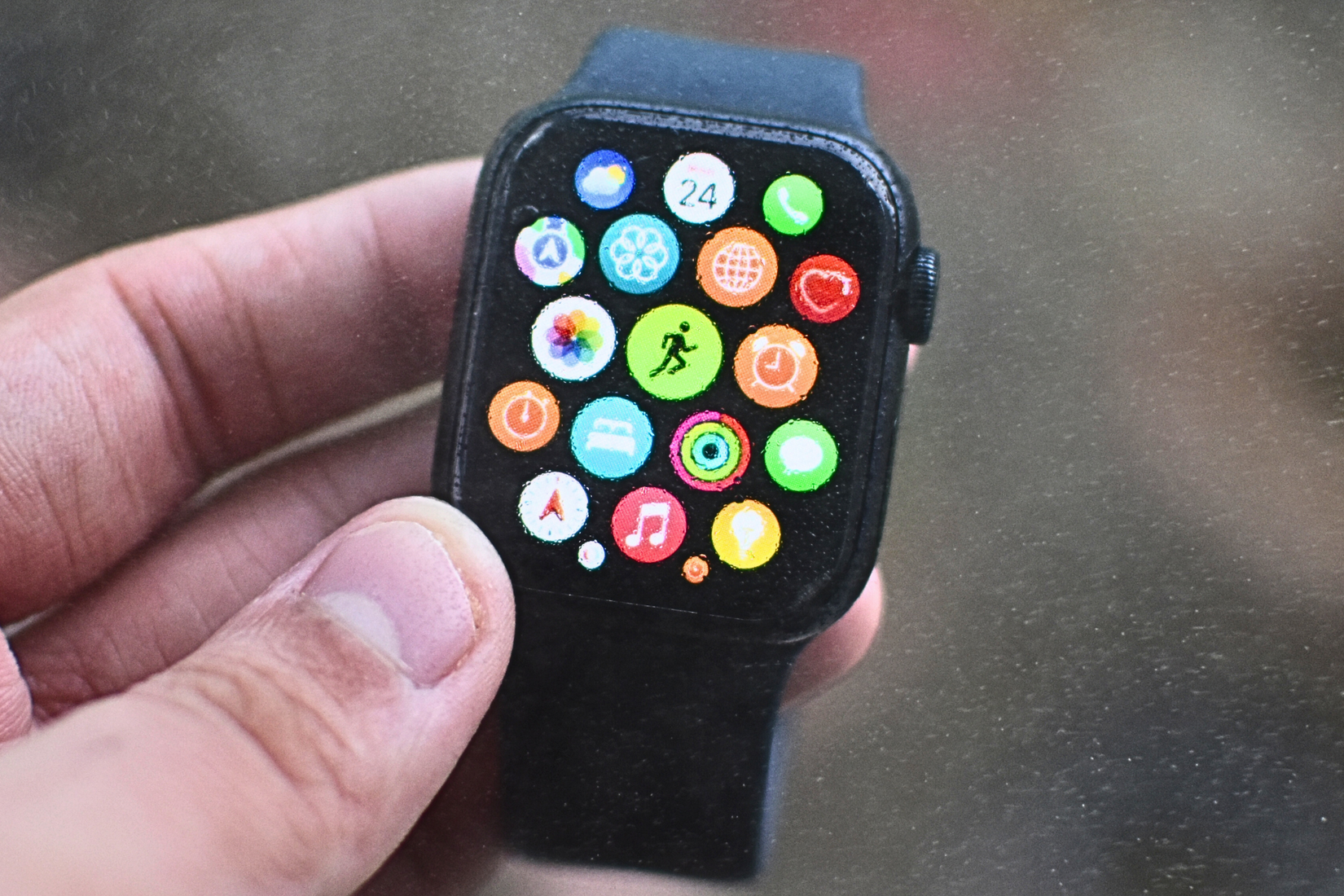 How Waterproof Is Your Apple Watch? Here's What You Need to Know