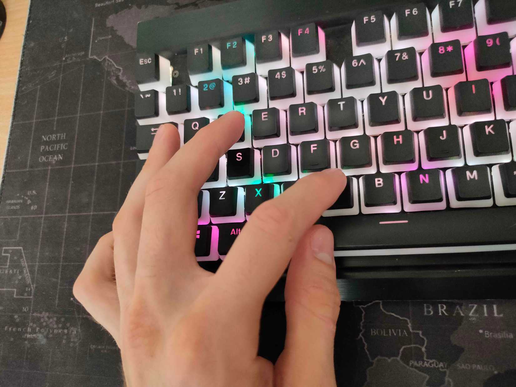 I May Be a PC Gamer, but I Hate Using a Keyboard and Mouse (Here's Why)