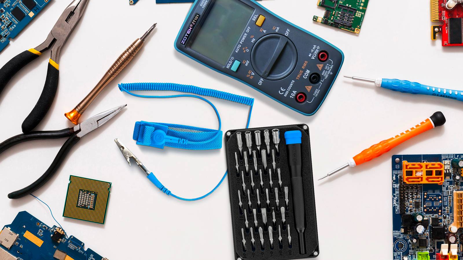 Want to Do Your Own PC Repair? Make Sure You Have These 7 Tools