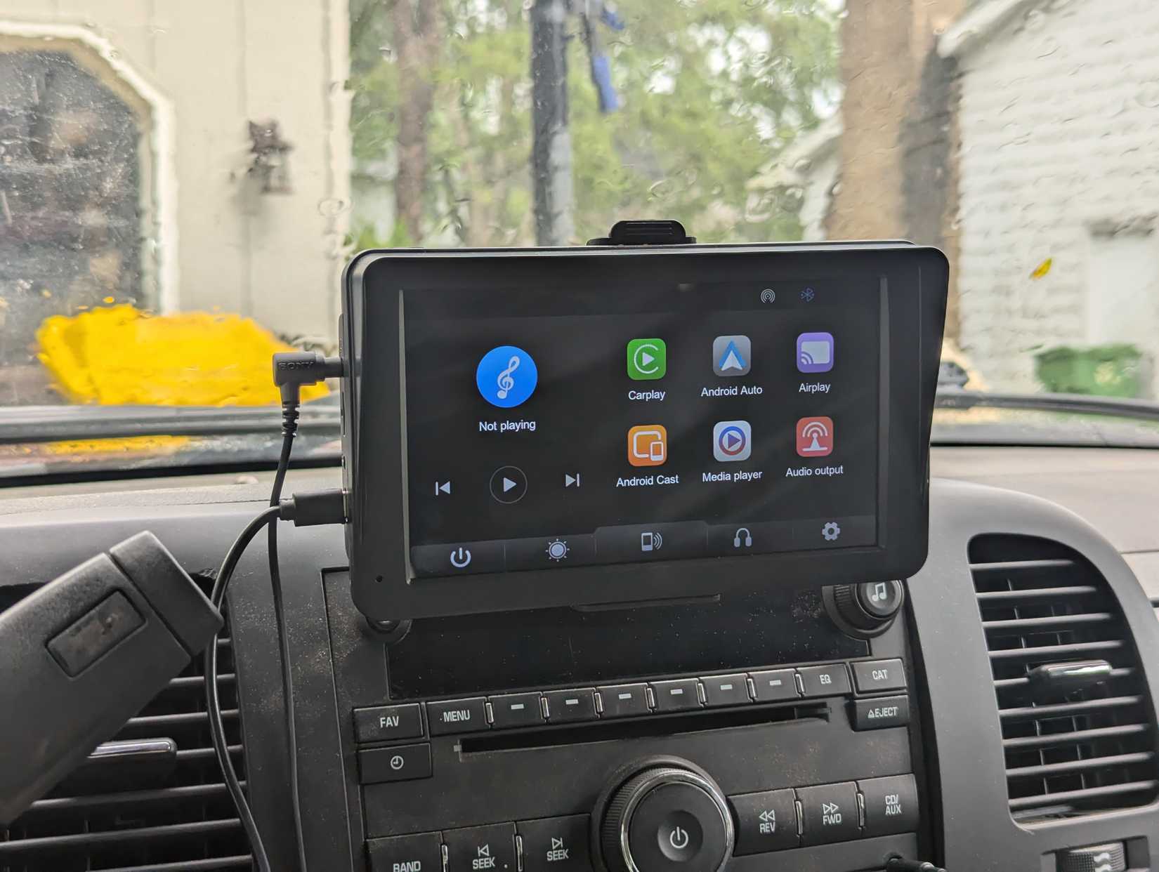 Adding Android Auto or CarPlay to Your Car Is Easier Than You Think