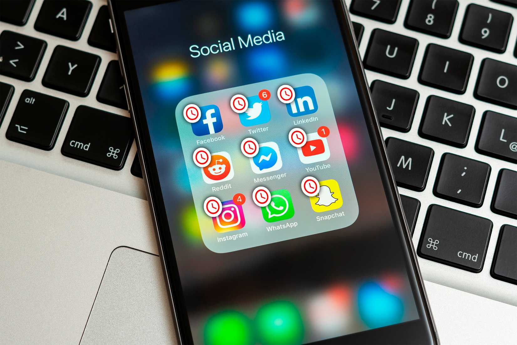 How to Quit Social Media Without Quitting the Internet