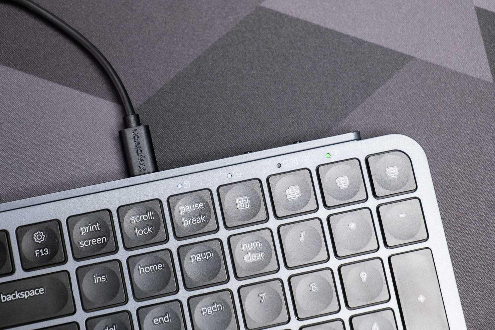 Keychron B6 Pro Review: A Slim Keyboard That's More Comfortable Than It ...