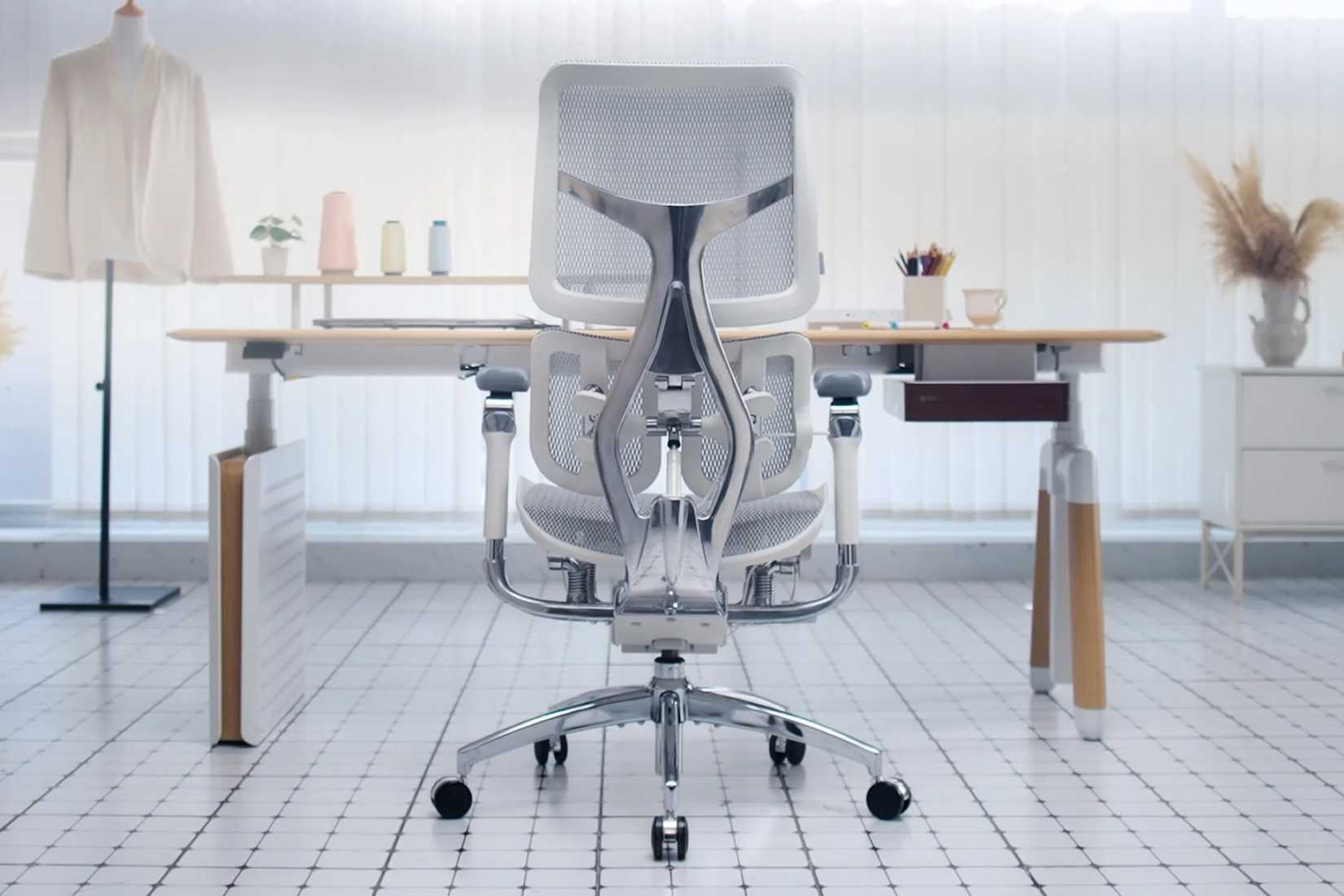 Work, Game, and Get Creative in the All-Day Comfort of Sihoo Doro Chairs