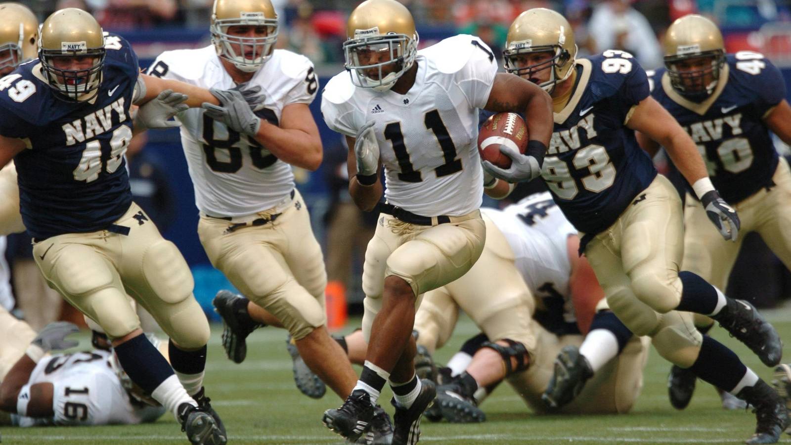 Apple Sports Is Getting More Serious About Football