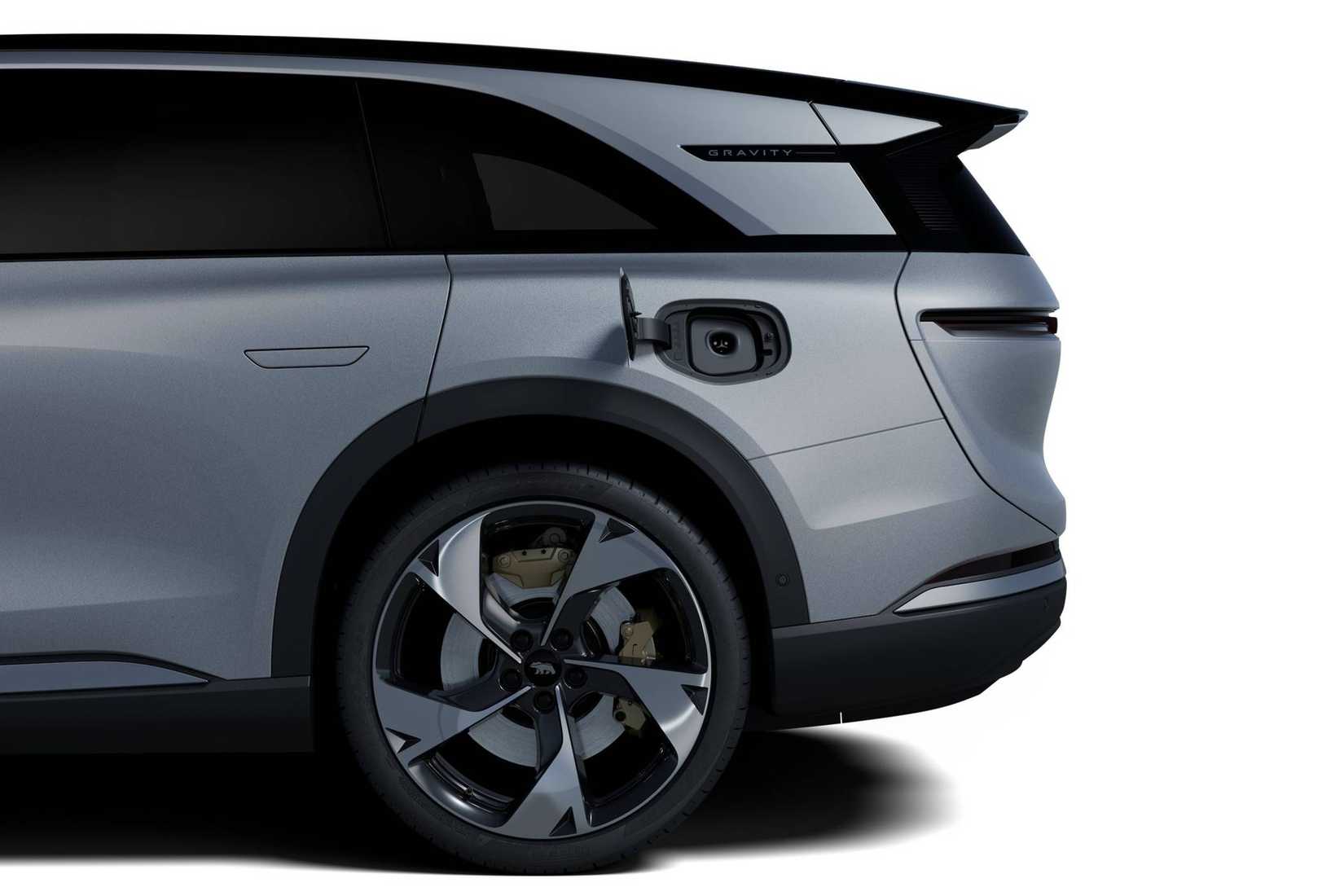 Lucid Motors Gravity SUV Has 440+ Mile Range and 7 Seats