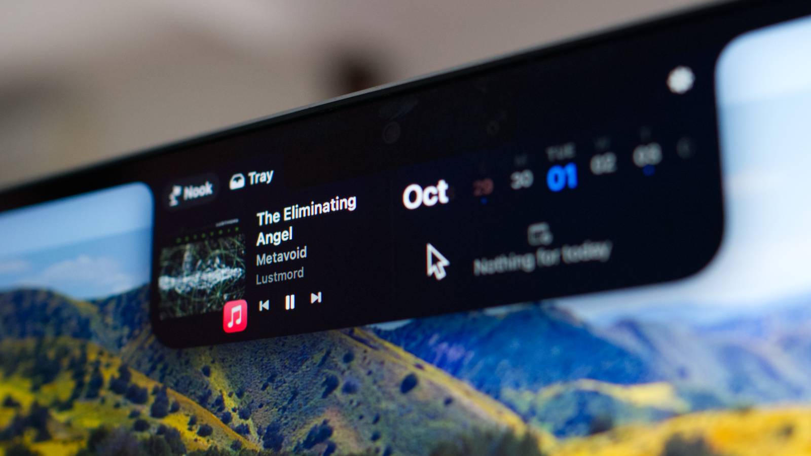 These Apps Turn Your MacBook Notch Into a Dynamic Island