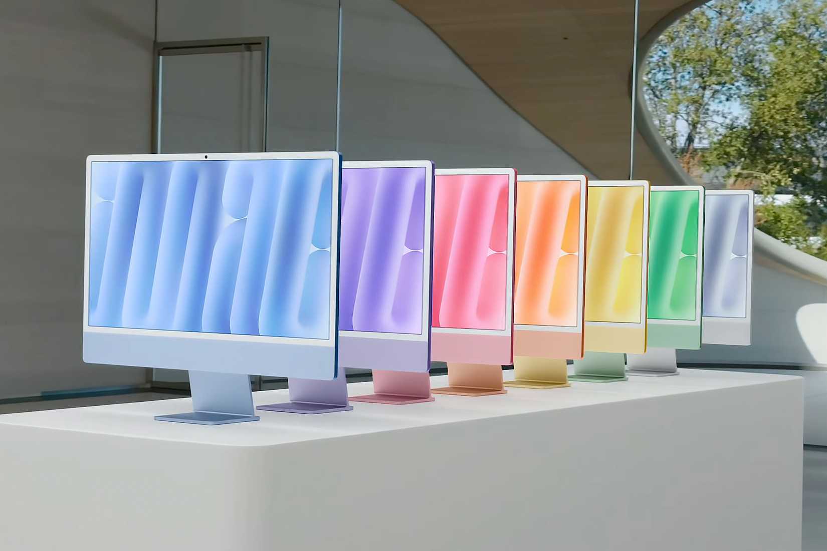 Apple in 2024: The 4 Biggest Milestones From the Past Year