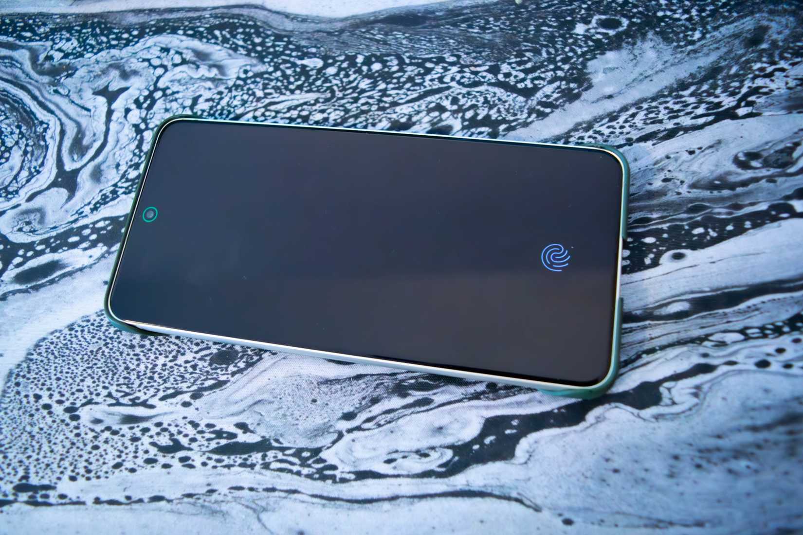The Pixel 11 could mark the return of notification LEDs—and I’m here for it