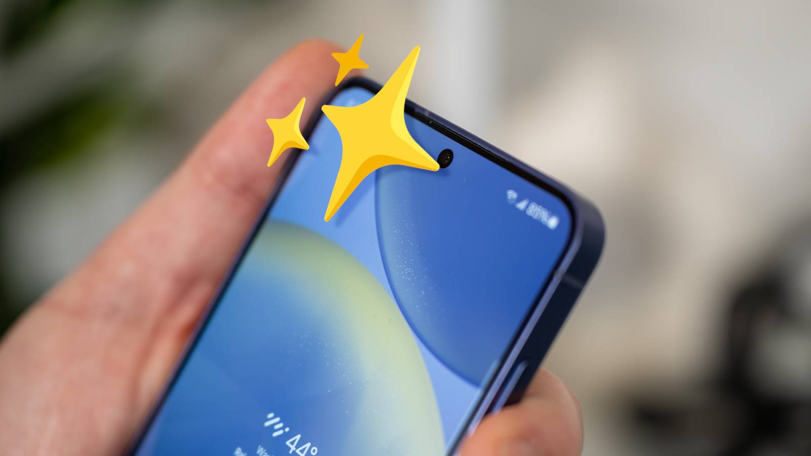 4 Tips to Keep Your Phone’s Screen Smooth and Clean