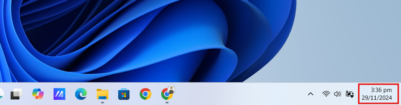 How to Get the Full Date and Time View Back on the Windows 11 Taskbar