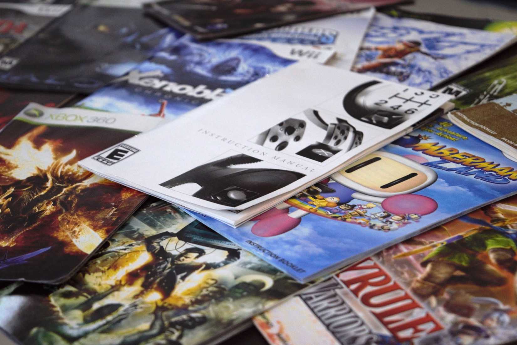 I Miss Video Game Instruction Manuals, Even If We Don't Need Them Anymore