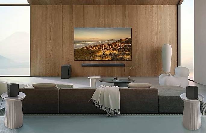 How to Create Immersive Surround Sound in Small Living Spaces