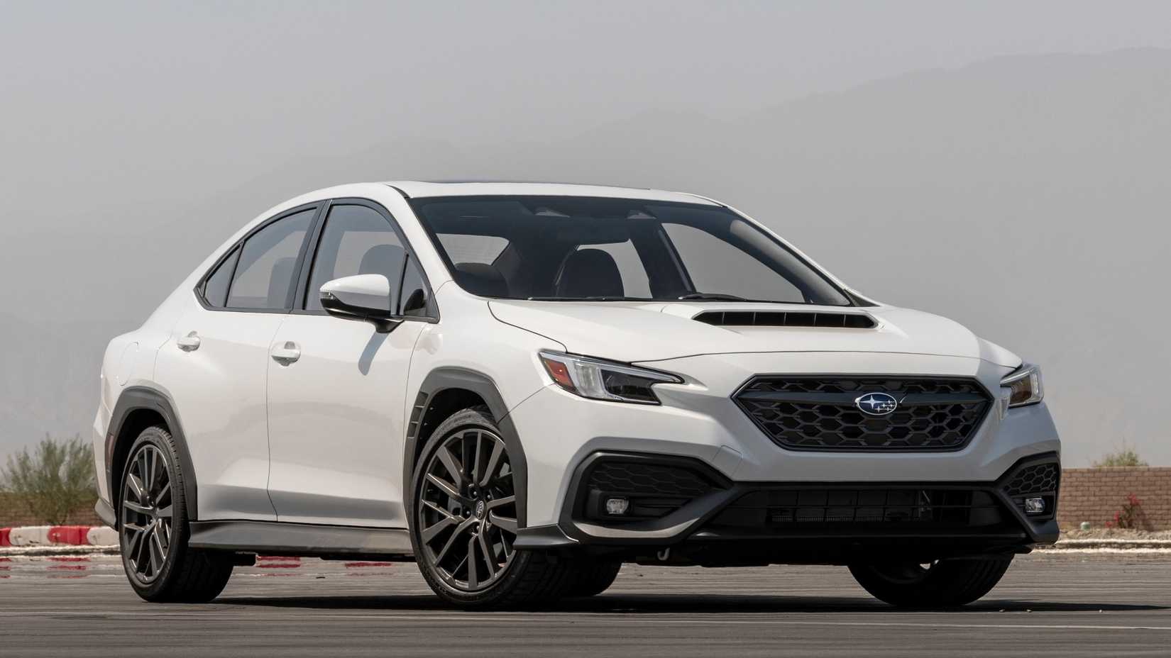 Top 10 All-Wheel Drive Sedans for All-Weather Confidence in 2025