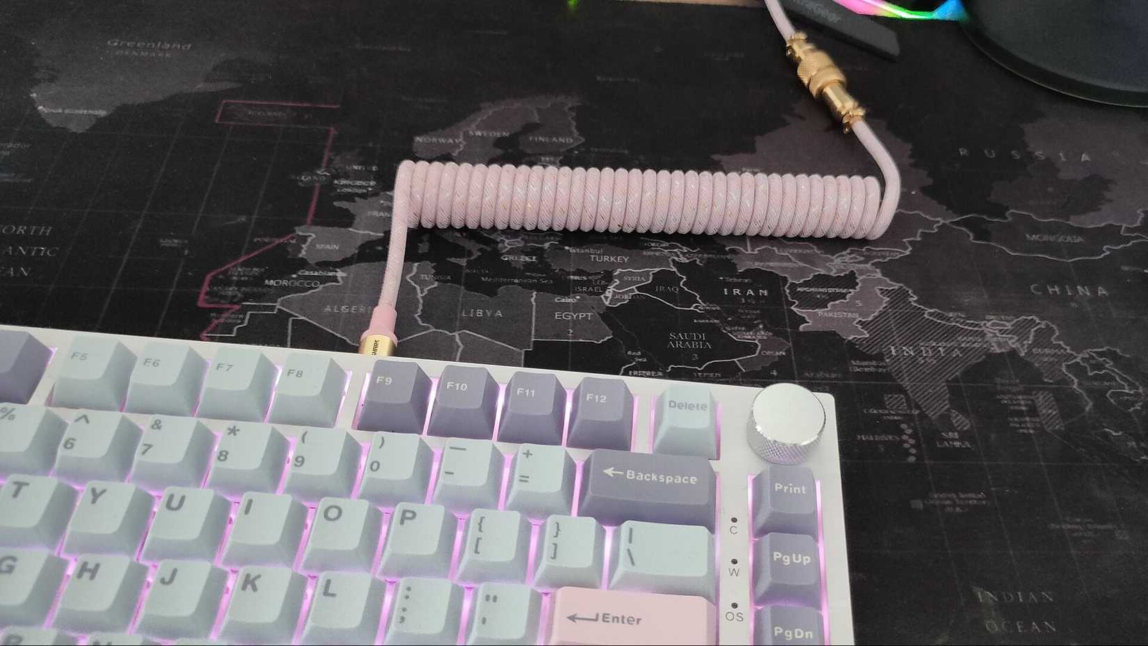 5 Reasons Why I Love Coiled Keyboard Cables