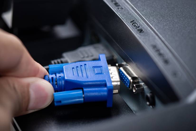 Here's Everything You Can Do With the Ports on Your Monitor