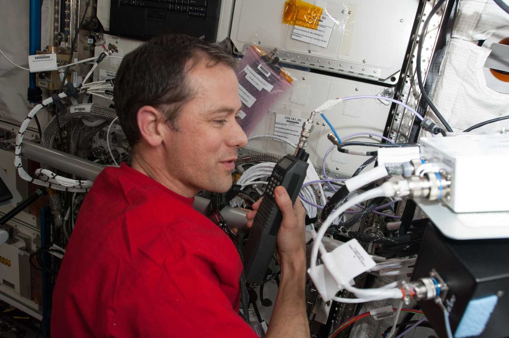 How to Communicate with Astronauts Aboard the ISS