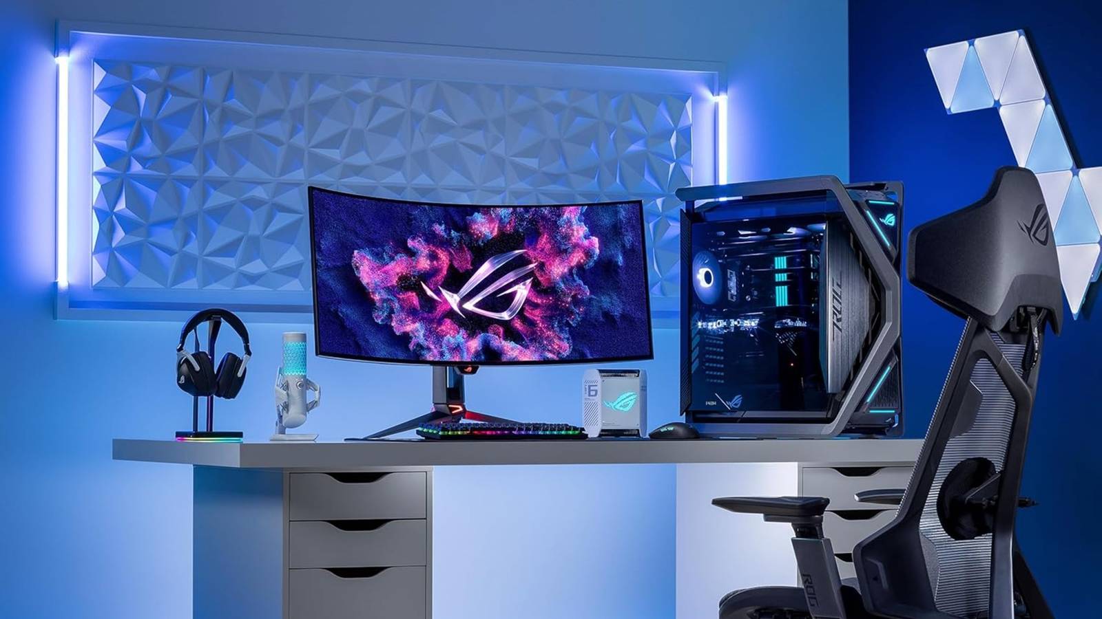 This ASUS ROG Ultrawide Curved Monitor Is $250 Off Today