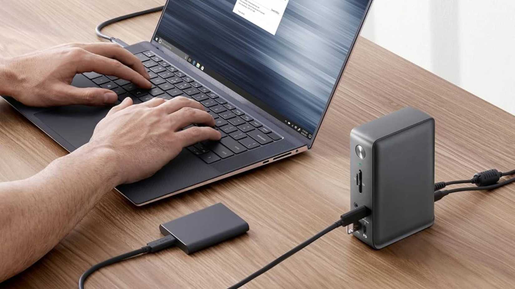 How to Add Ports to a Chromebook