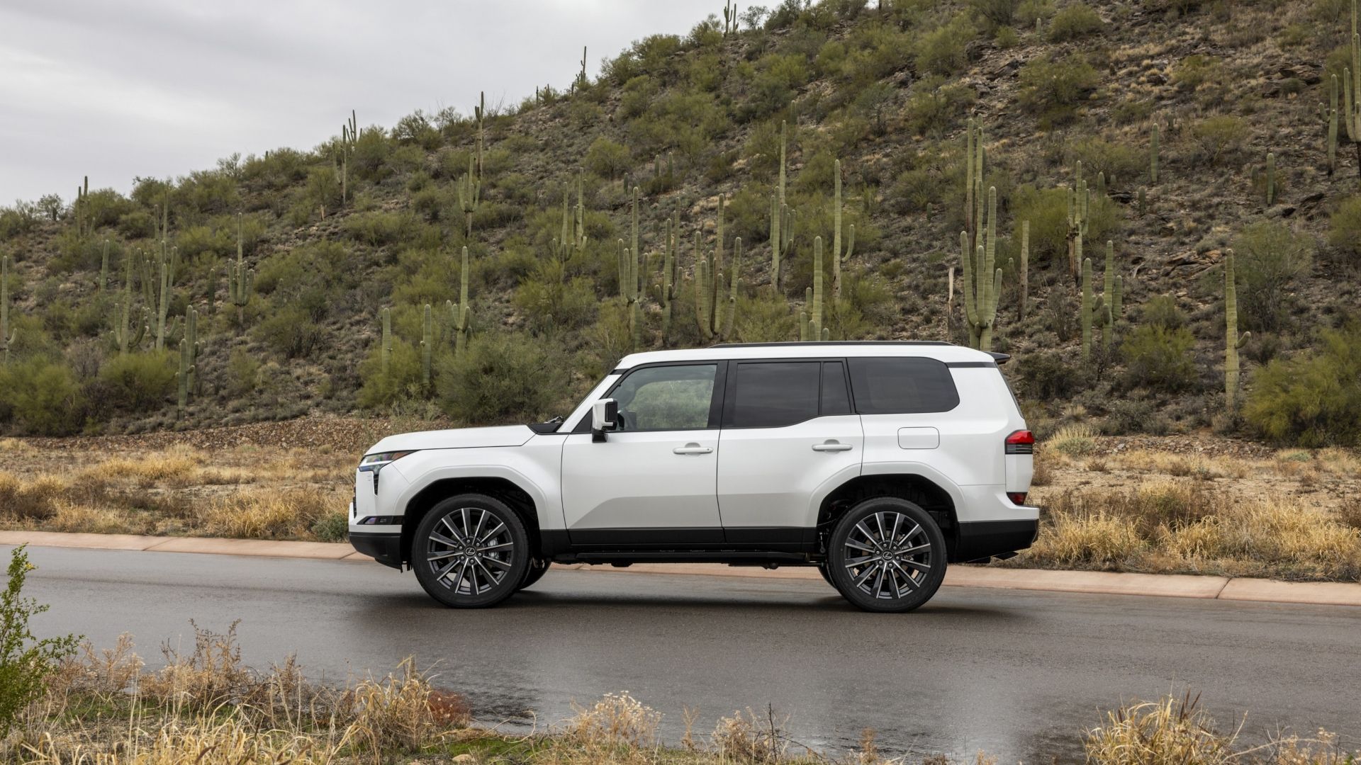 Why This Lexus SUV Is a Smarter Buy Than the 2025 Land Cruiser