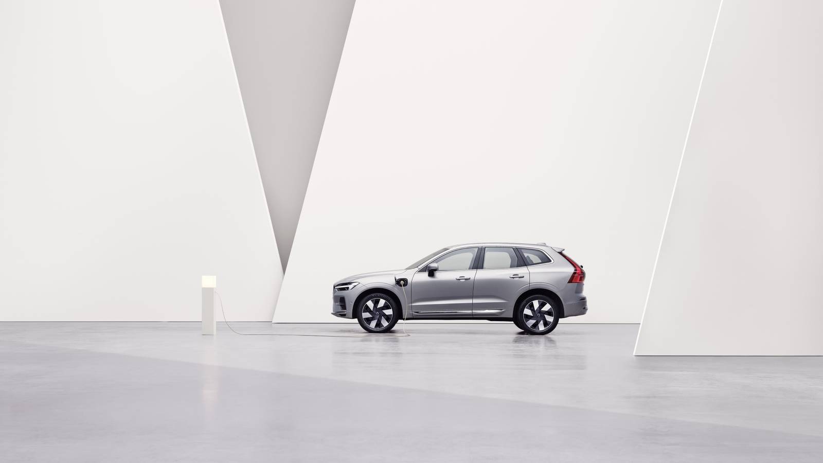 The Best Value Compact Plug-In Hybrid SUV With Premium Features