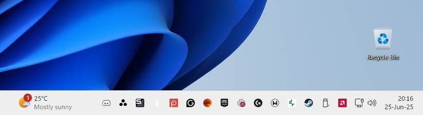 Why I Let Tray Icons Take Over My Windows 11 Taskbar