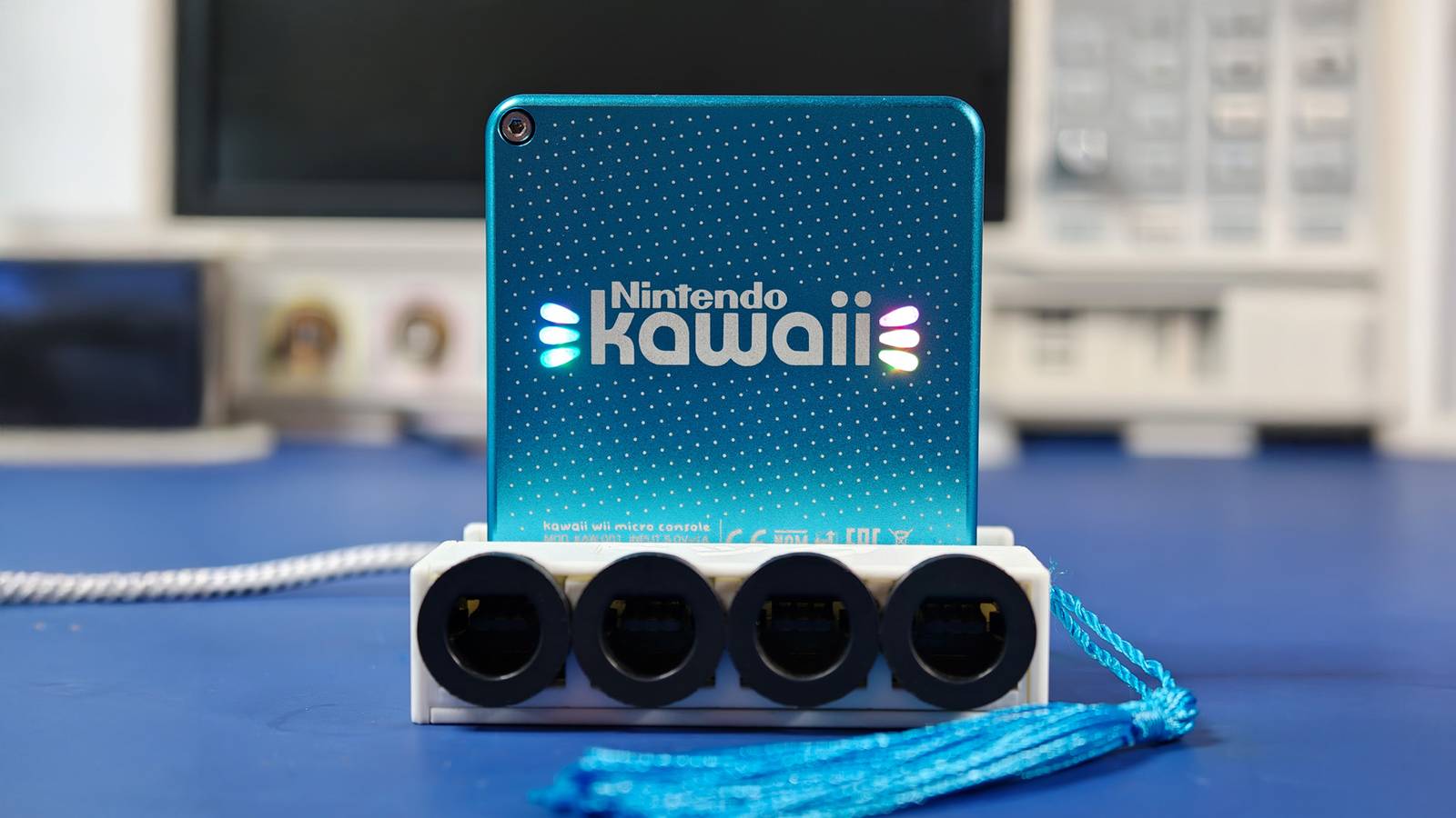 The Wii Finally Fits on a Keychain With Ultra-Portable 'Kawaii' Mod