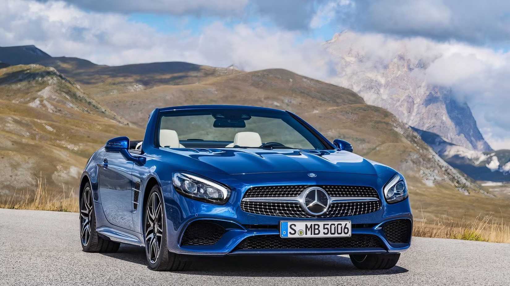 The Best Hardtop Convertibles for the Ultimate Open-Air Ride
