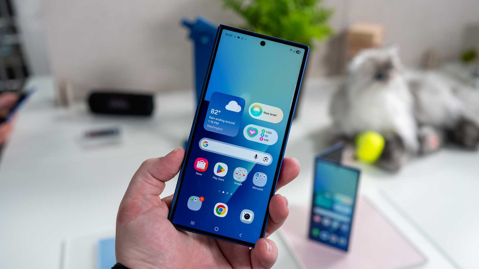 Galaxy Z Fold 7 vs. Galaxy Z Fold 6: Samsung Is Back With a Thinner and ...
