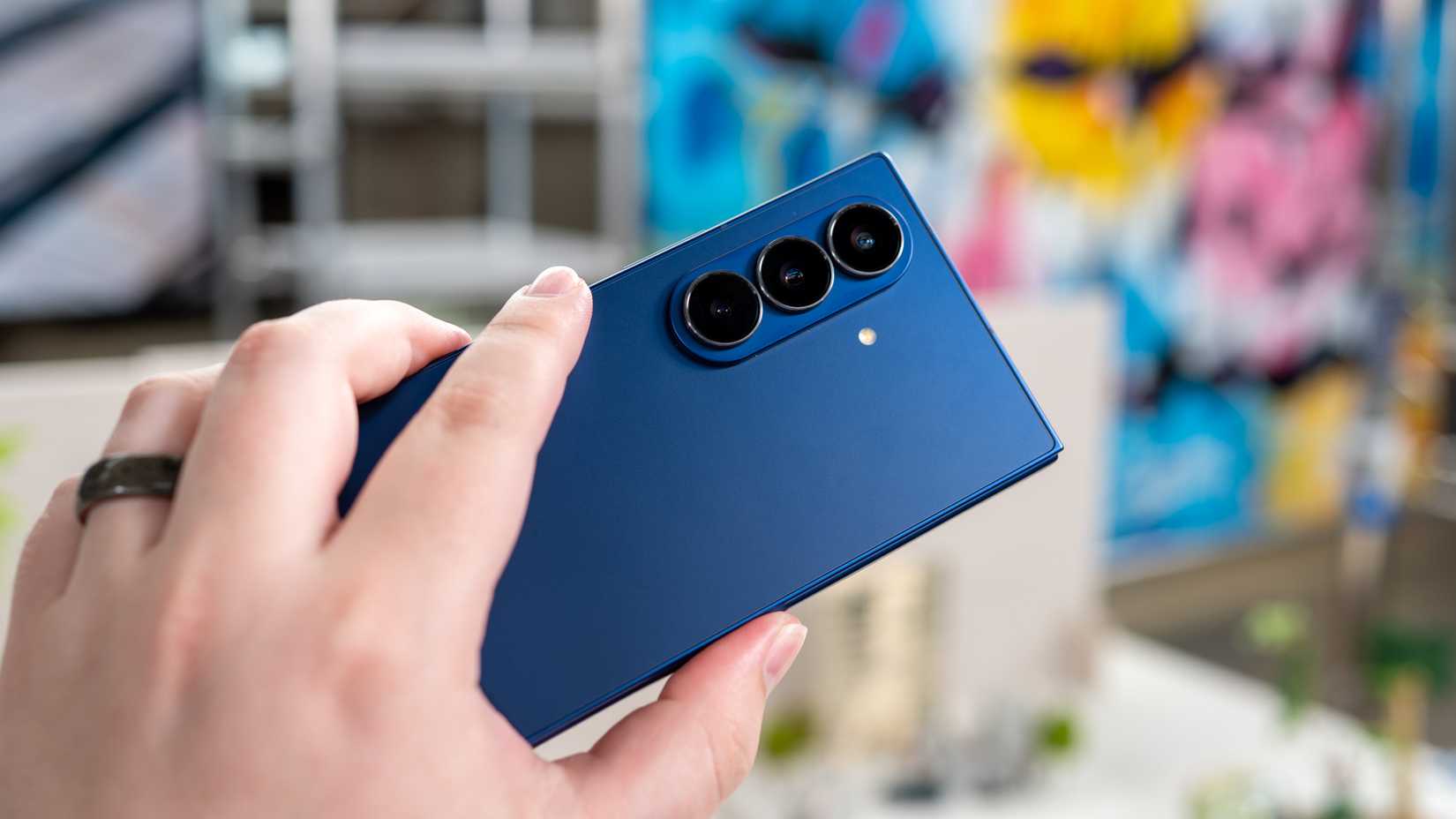 Galaxy Z Fold 7 vs. Galaxy Z Fold 6: Samsung Is Back With a Thinner and ...