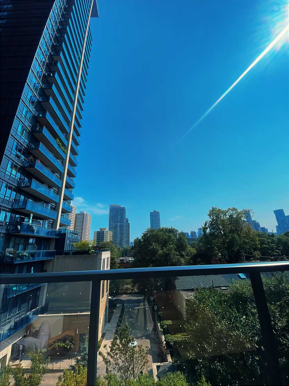 VSCO Capture Is an Excellent iPhone-Exclusive Analog Camera App