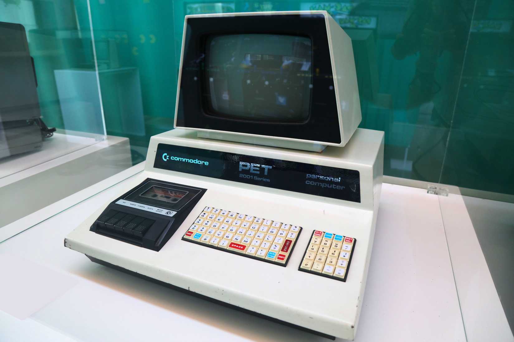 I Love Retro Computers, So I Ranked 10 Classics by Their Looks