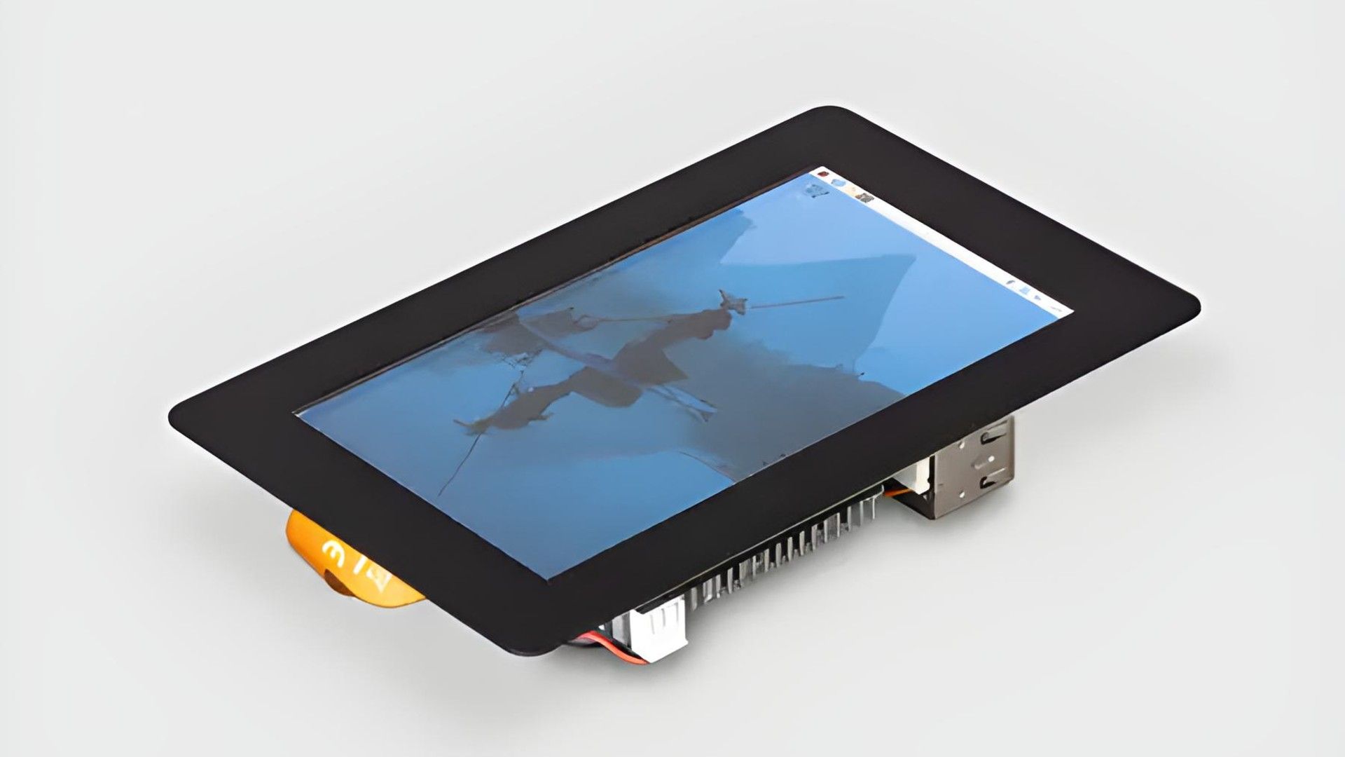 Raspberry Pi's New Official Touchscreen Is Smaller and Less Expensive