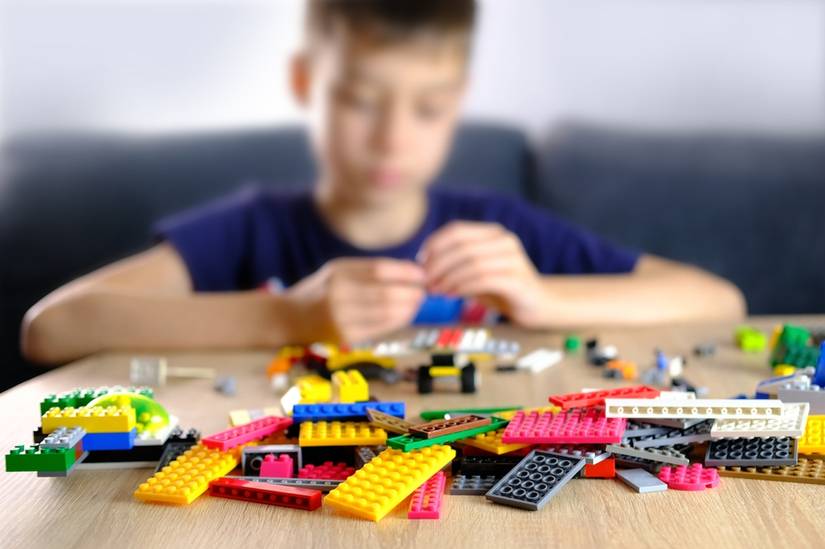 Are LEGO-Compatible Knockoff Bricks Worth Buying?