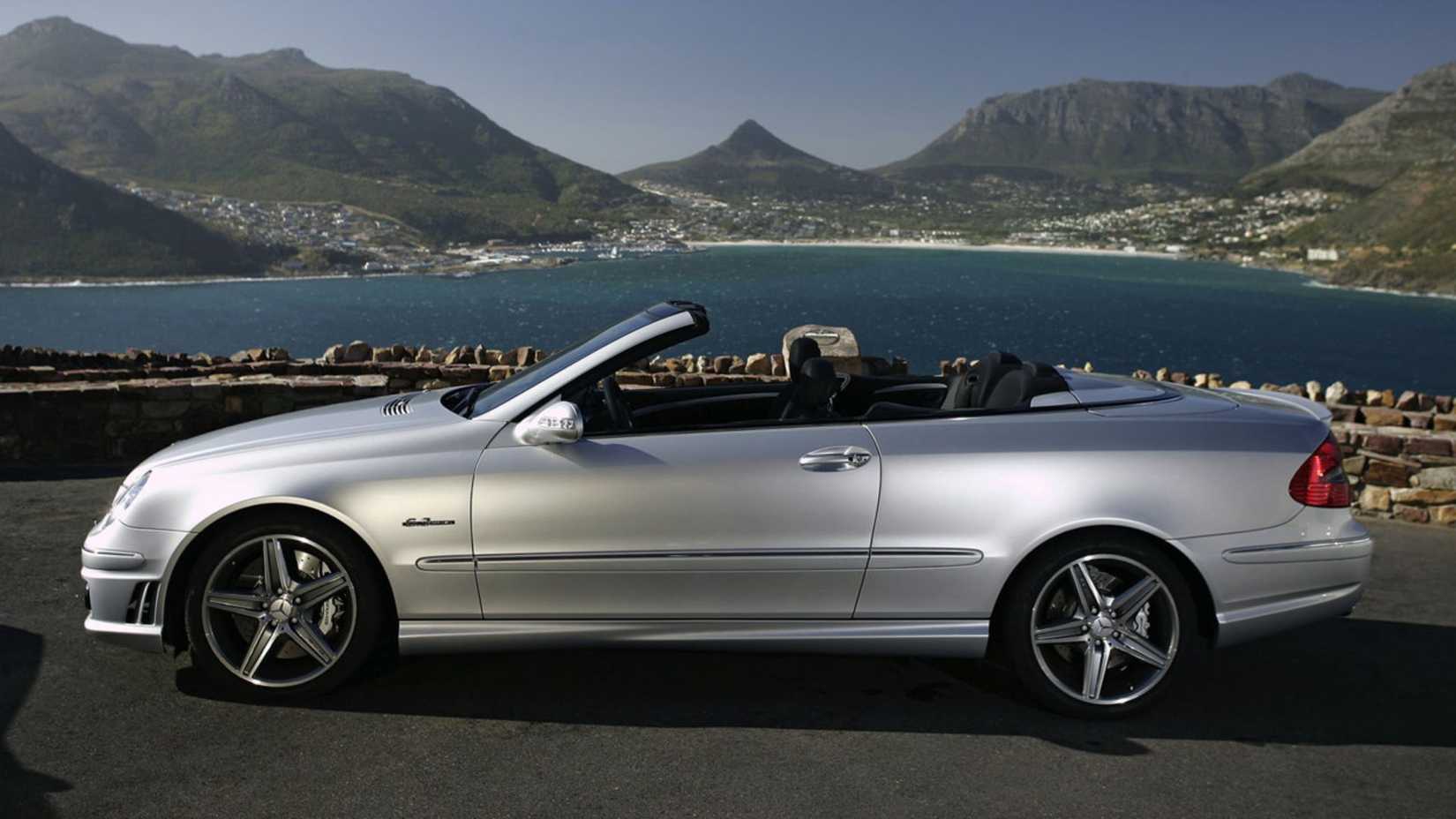 475-hp V8 convertible packs huge power for half the Miata’s price