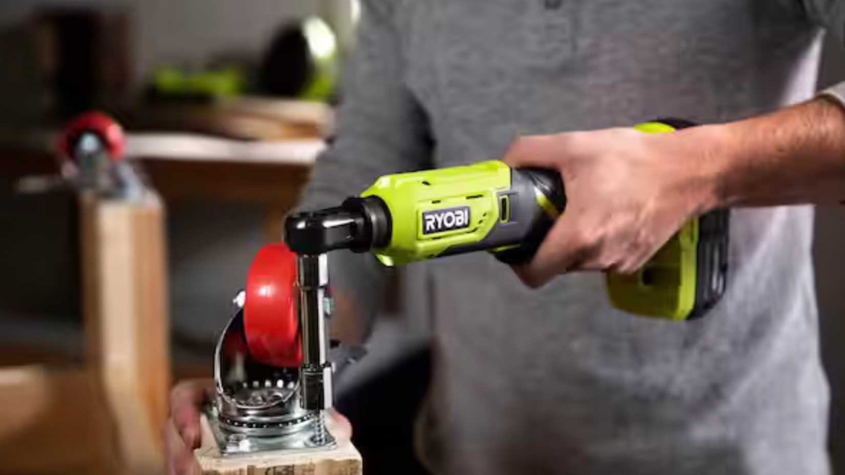 5 Must-Have Ryobi tools for DIY car repairs