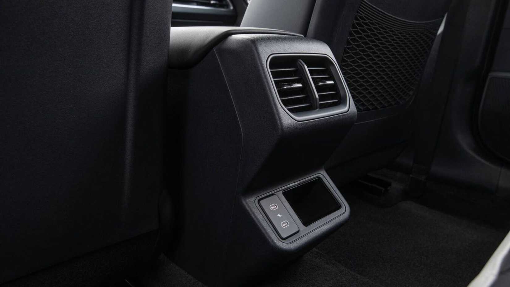 Kia’s small sedan is stylish, practical, and one of America’s cheapest cars