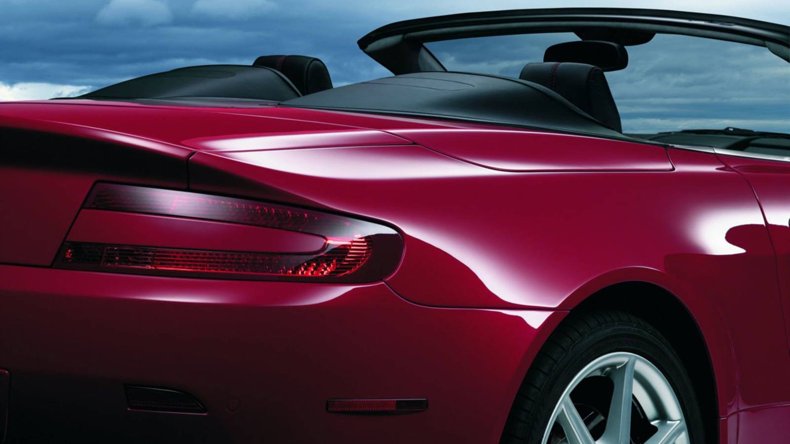 This insanely loud V8 icon can be yours for Miata money
