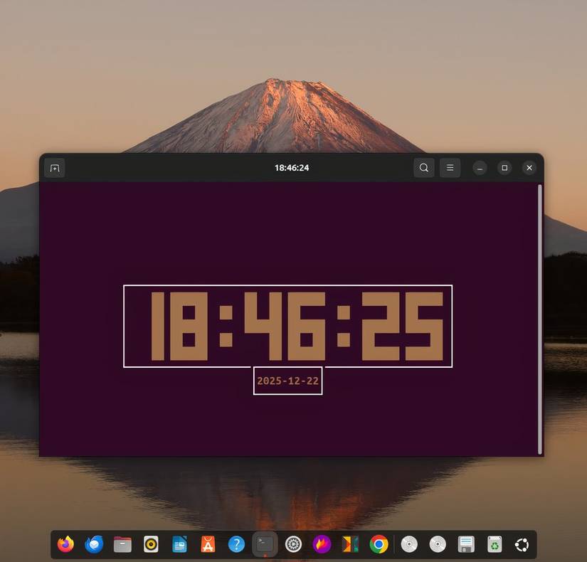 How to show a live clock in your Linux terminal (3 easy methods)