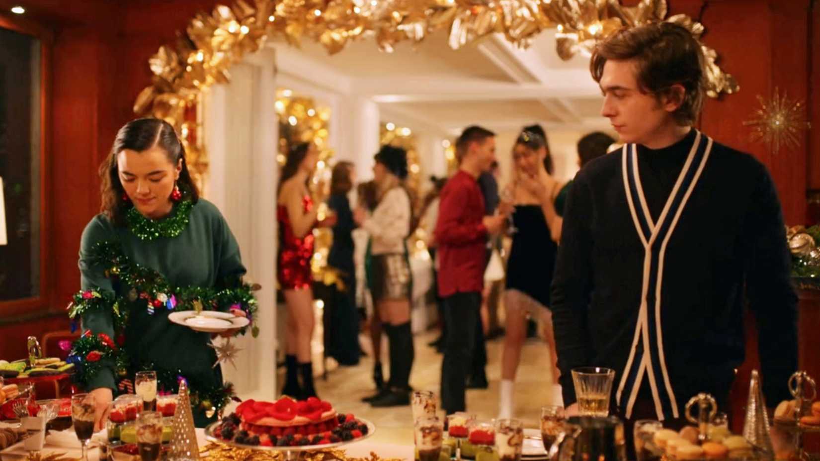 This underrated Netflix romcom is a perfect binge for Christmas