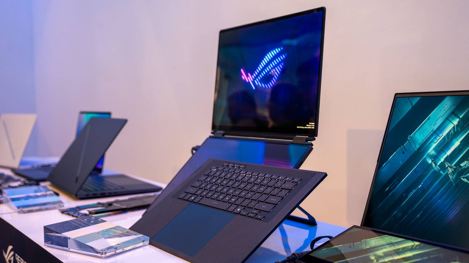 This new ASUS laptop has two 3K OLED screens, with touch and stylus support