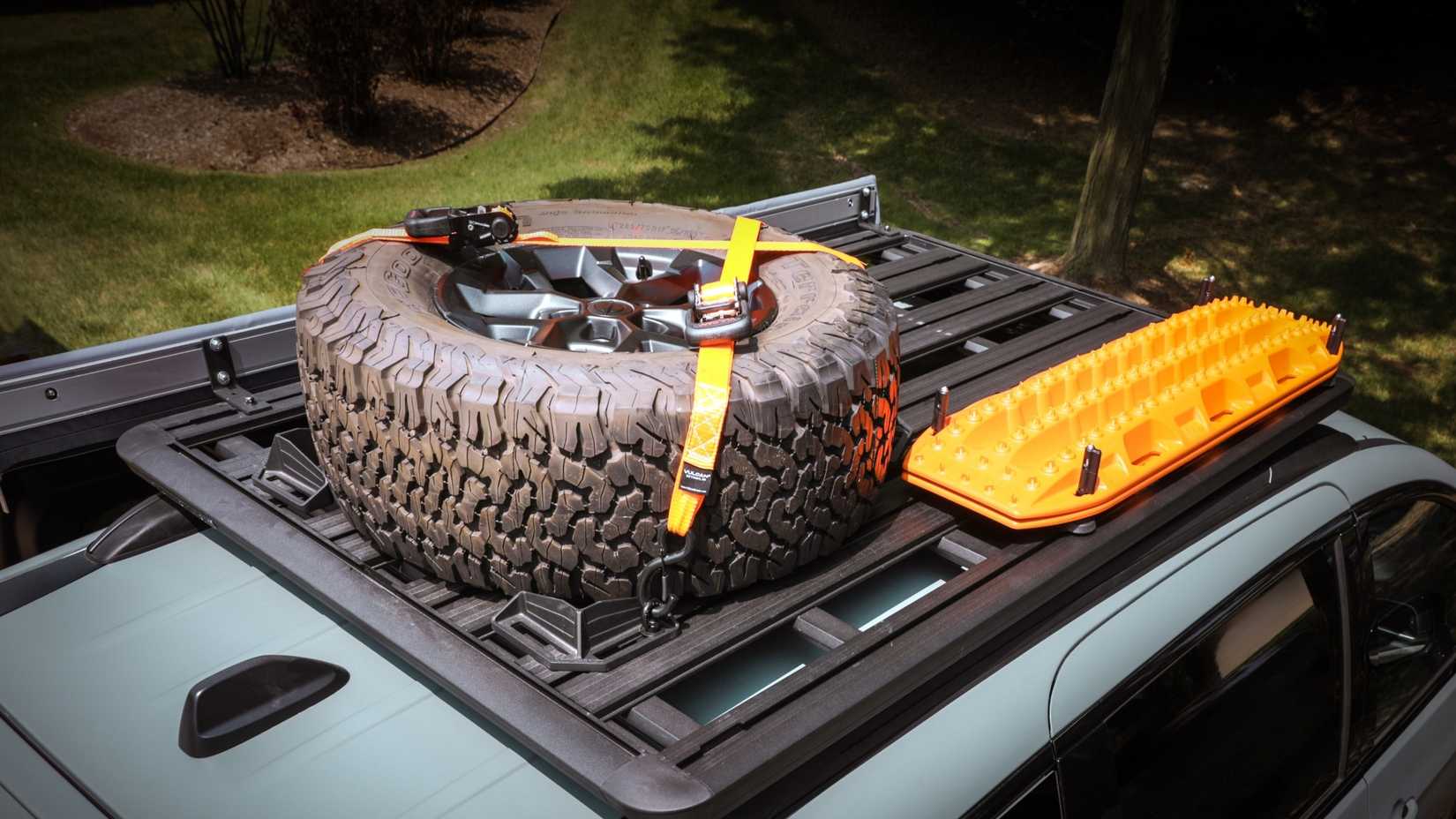 This American minivan challenges SUVs in off-roading performance