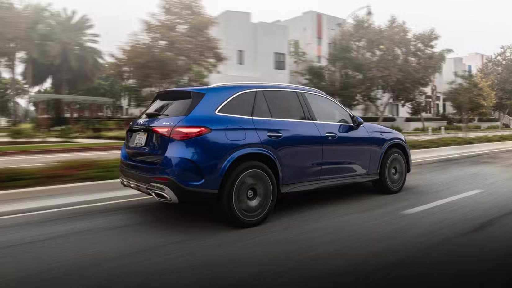The Kia Sportage is a smart budget alternative to the Mercedes GLC