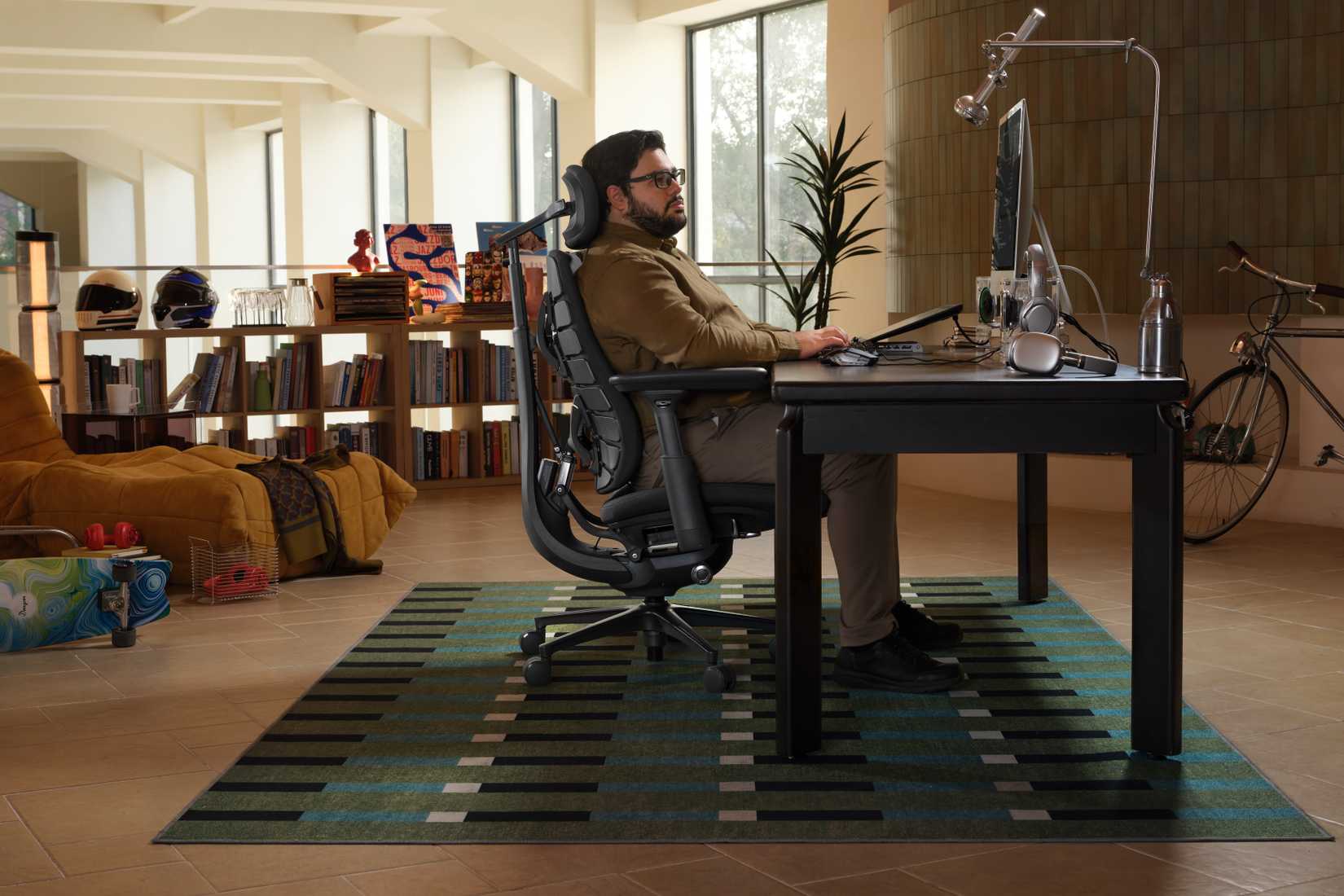 LiberNovo has an ergonomic office chair solution for big and tall users