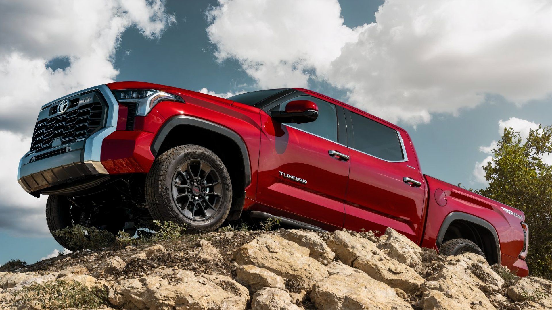 I fed the Toyota Tundra's 640-page manual to Claude and found 3 hidden ...