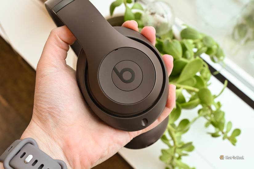 Beats Studio Pro