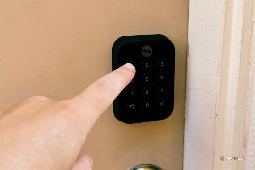 Yale Assure Lock 2 Plus Review: Smart Home Lock for iPhone Owners