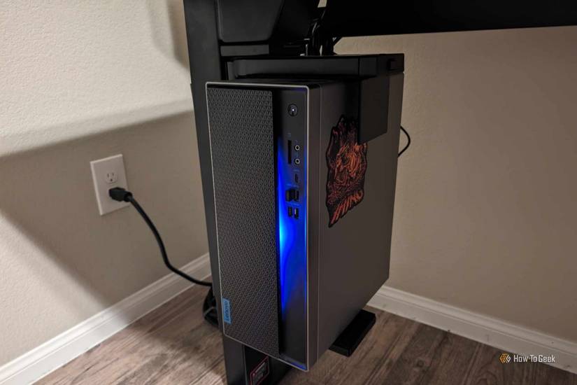 Secretlab MAGNUS Pro Desk Review: A Versatile Standing Desk for Gamers ...