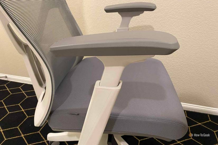 Autonomous ErgoChair Curve Review: A Passable Office Chair Lacking in ...